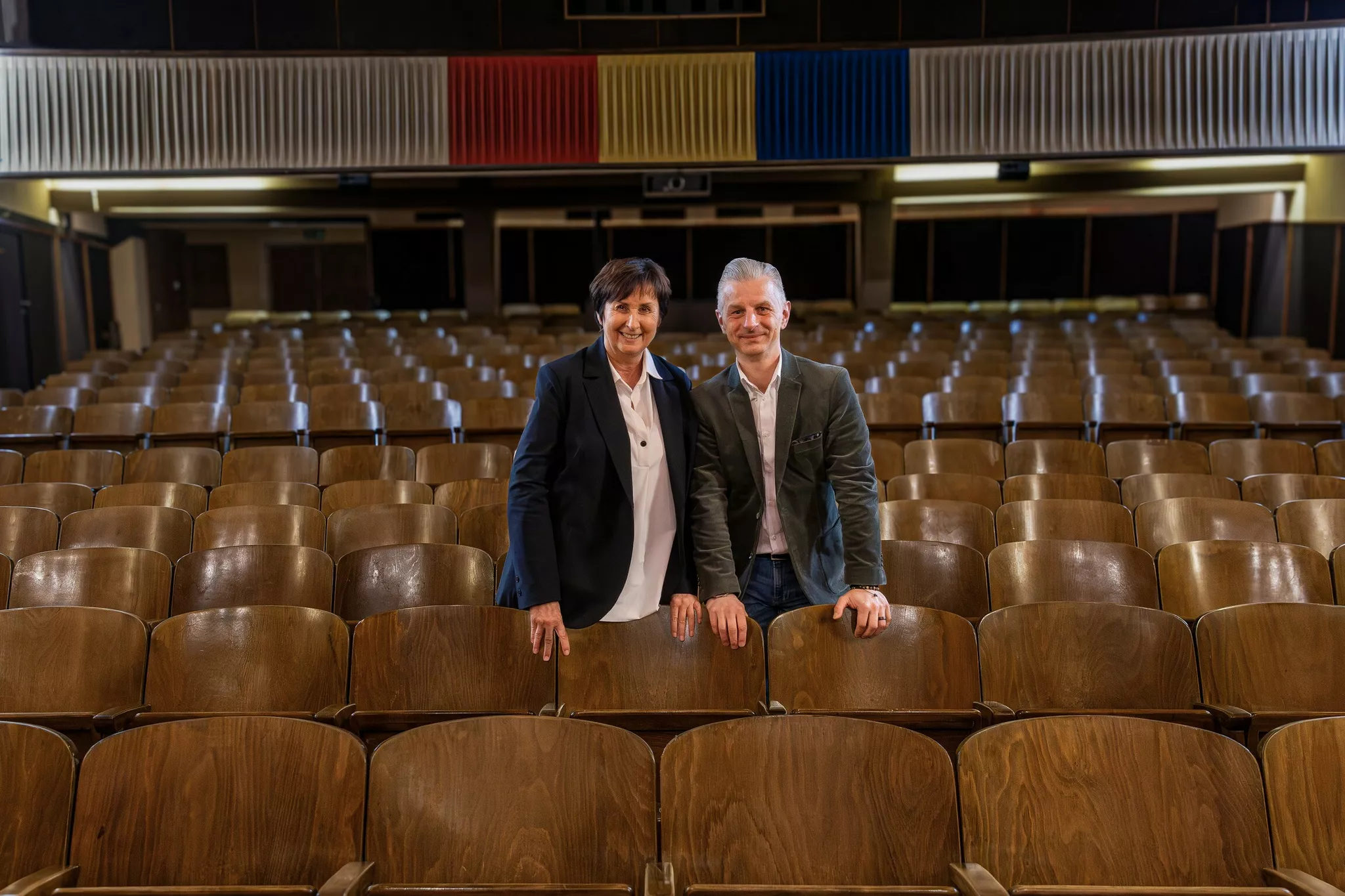 In Attnang-Puchheim: Ingrid Lehner übergibt das Kultur- und Sportzepter ...