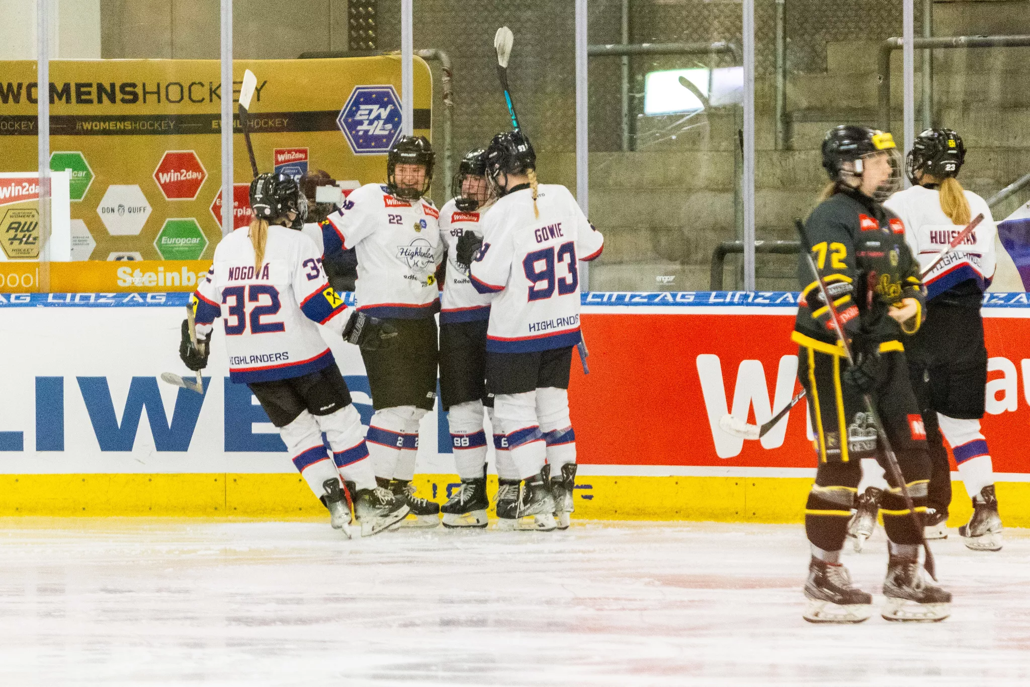 Spitze im Dameneishockey: Die KSV Highlanders sind Vizemeister in der ...