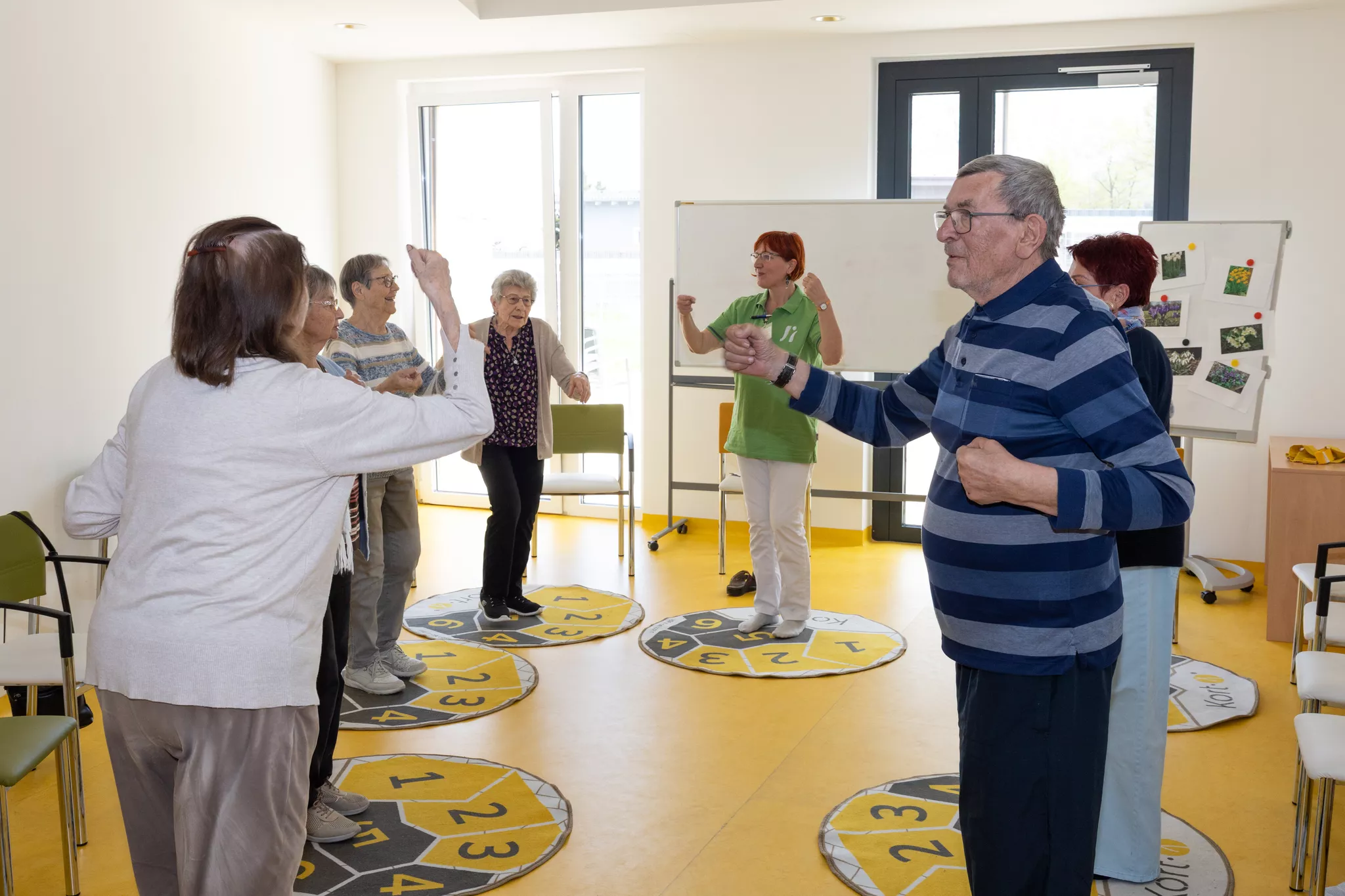 Demenz-Umfrage: Das wünschen sich Betroffene und Angehörige in Wien - Wien