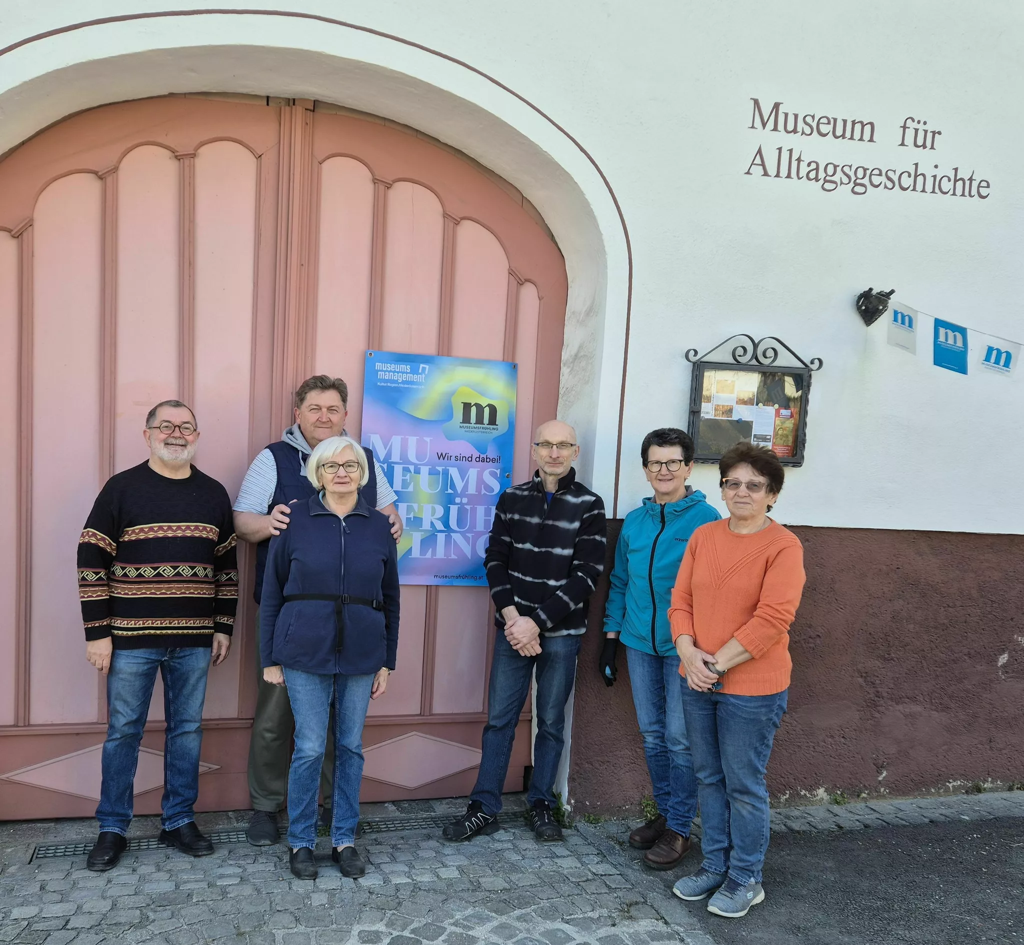 Museumsfrühling Neupölla: Mit Besen und Begeisterung in neue Saison - Horn