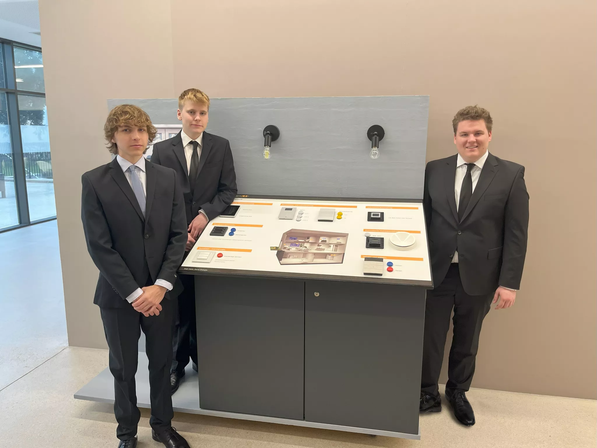 Technik für morgen: Zistersdorfer Schüler präsentieren Diplomprojekte ...