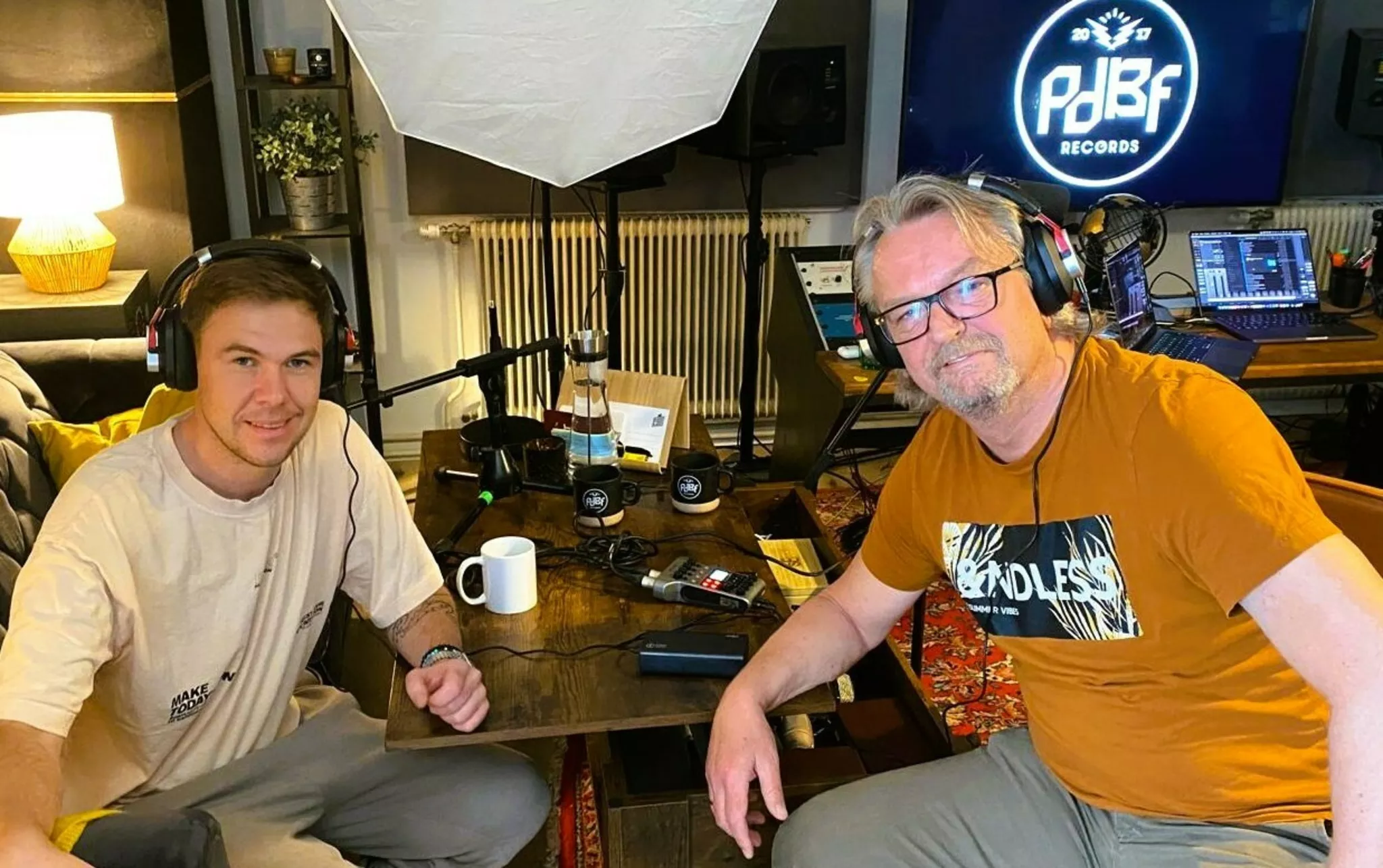 Zweite Episode: Podcast "Backstage bei mir" mit Oimara als Gast - Graz ...