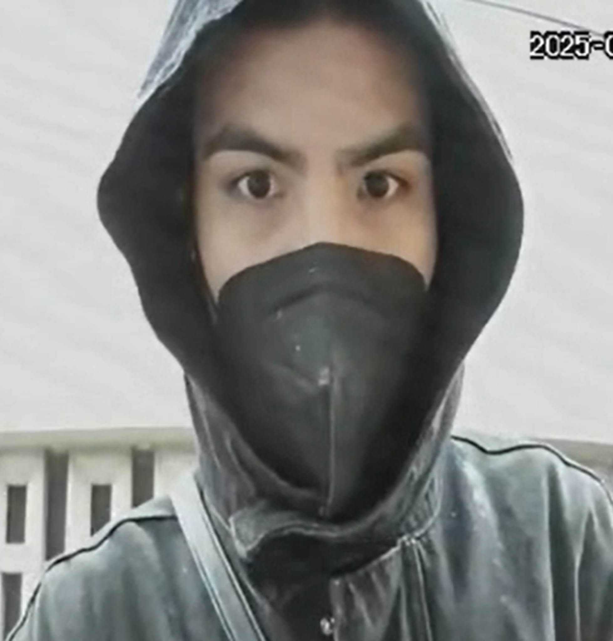 Verdacht auf Betrug: Wer hat diesen Unbekannten in Mistelbach gesehen ...