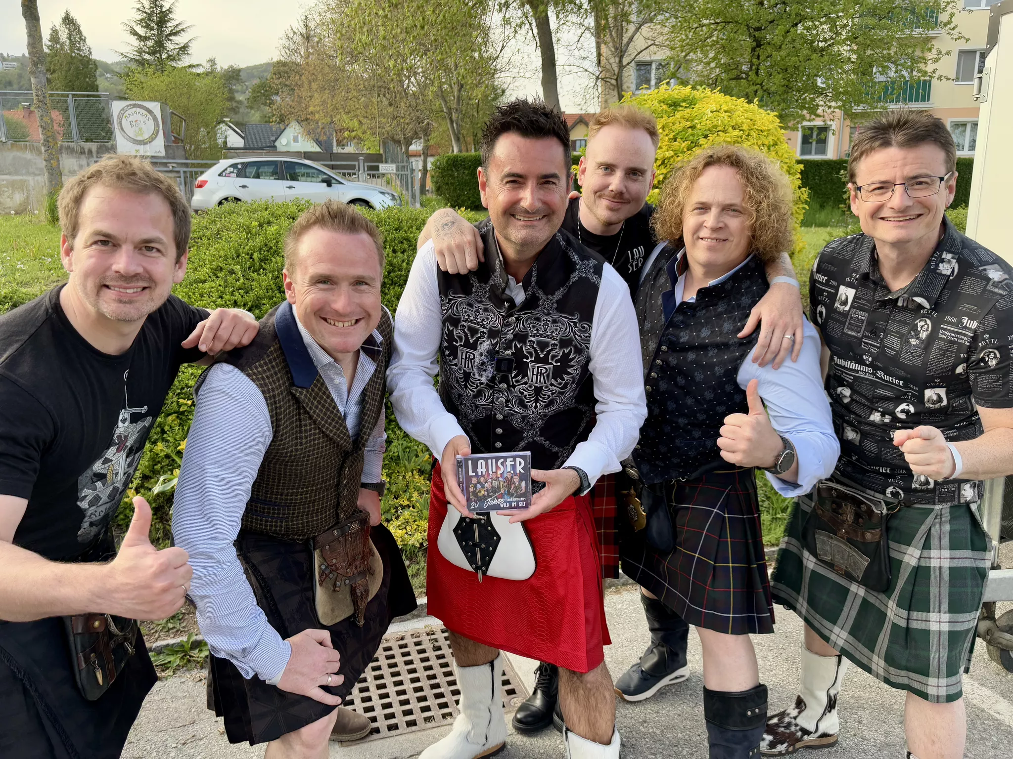 Wild im Kilt: Die Lauser feiern ihr 20 jähriges Bühnenjubiläum - Weiz
