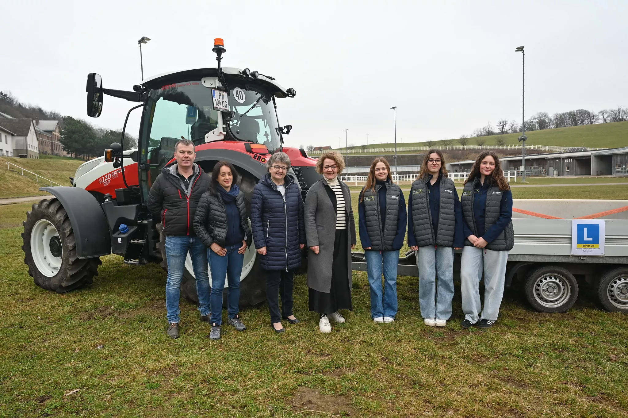 Führerschein: Neuer Fahrschultraktor an Fachschule Tullnerbach aktiv ...
