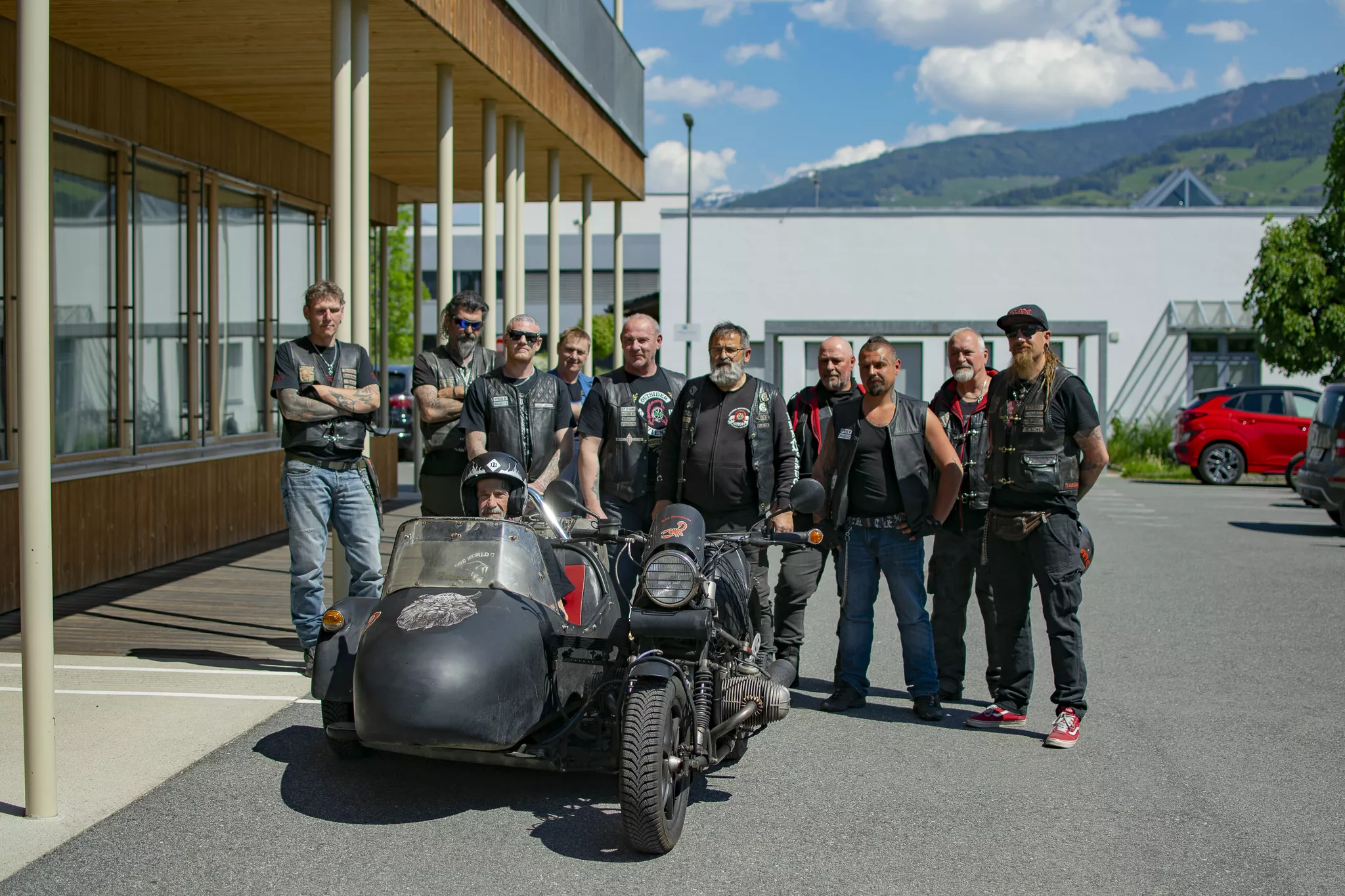 Outsider MC (Fotogalerie): Ein Abschied von den Rädern – Bernis ...