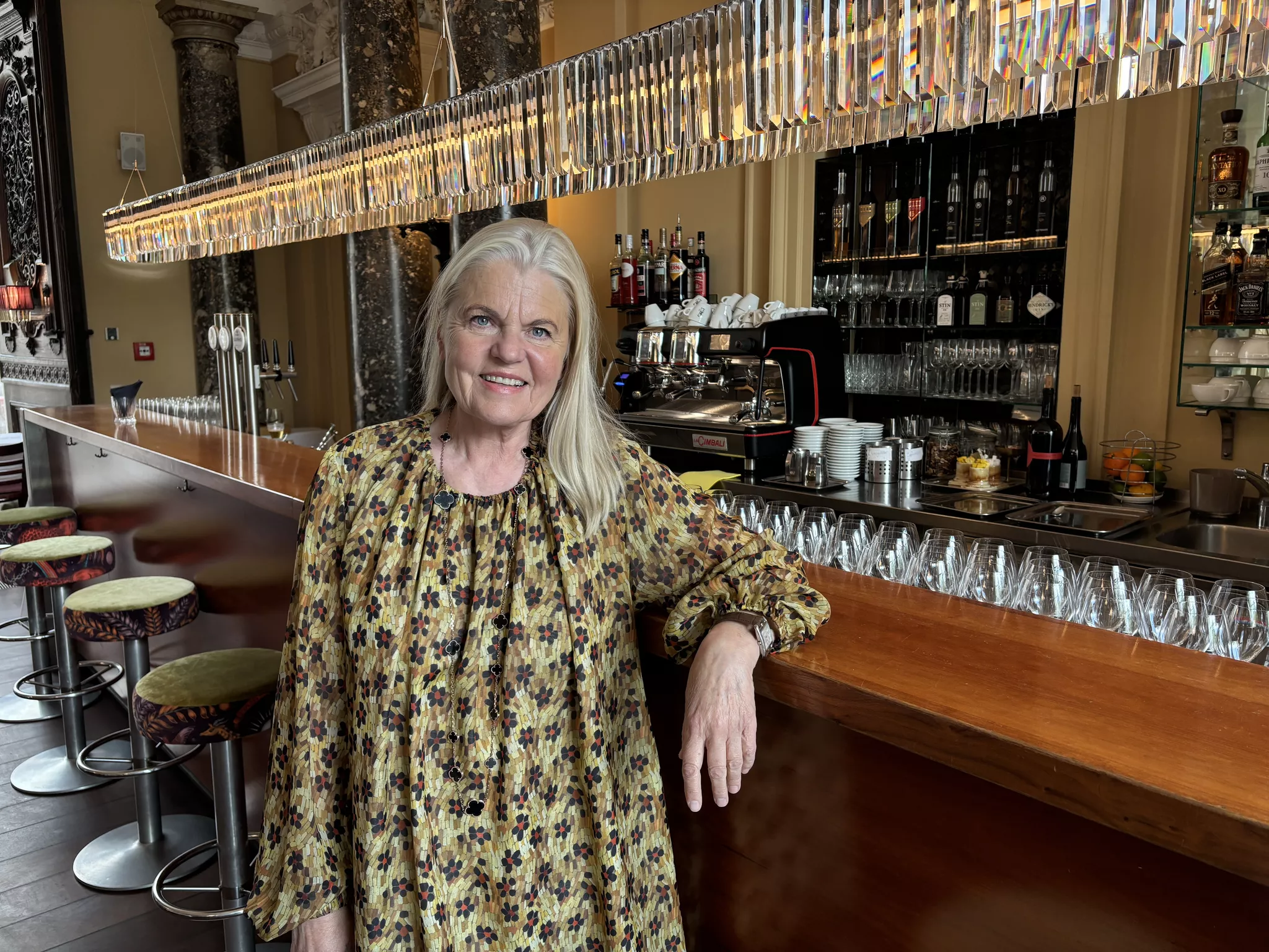 Vestibül: Das Tor zum Burgtheater bietet Fine Dining ohne Zwang ...