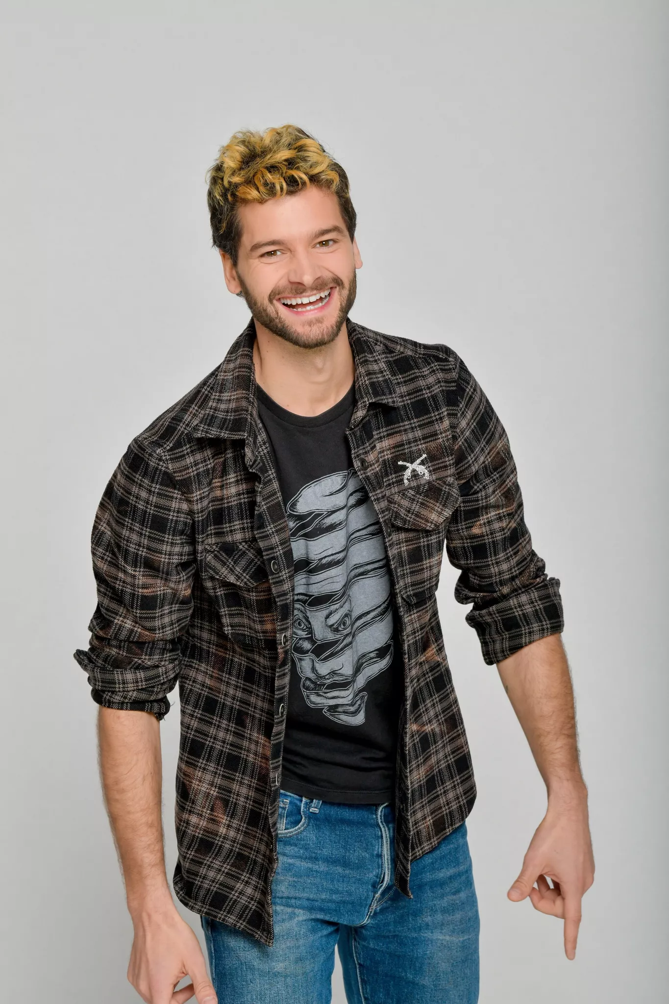 Promis auf dem Tanzparkett: Aaron Karl gewinnt Dancing Stars 2025