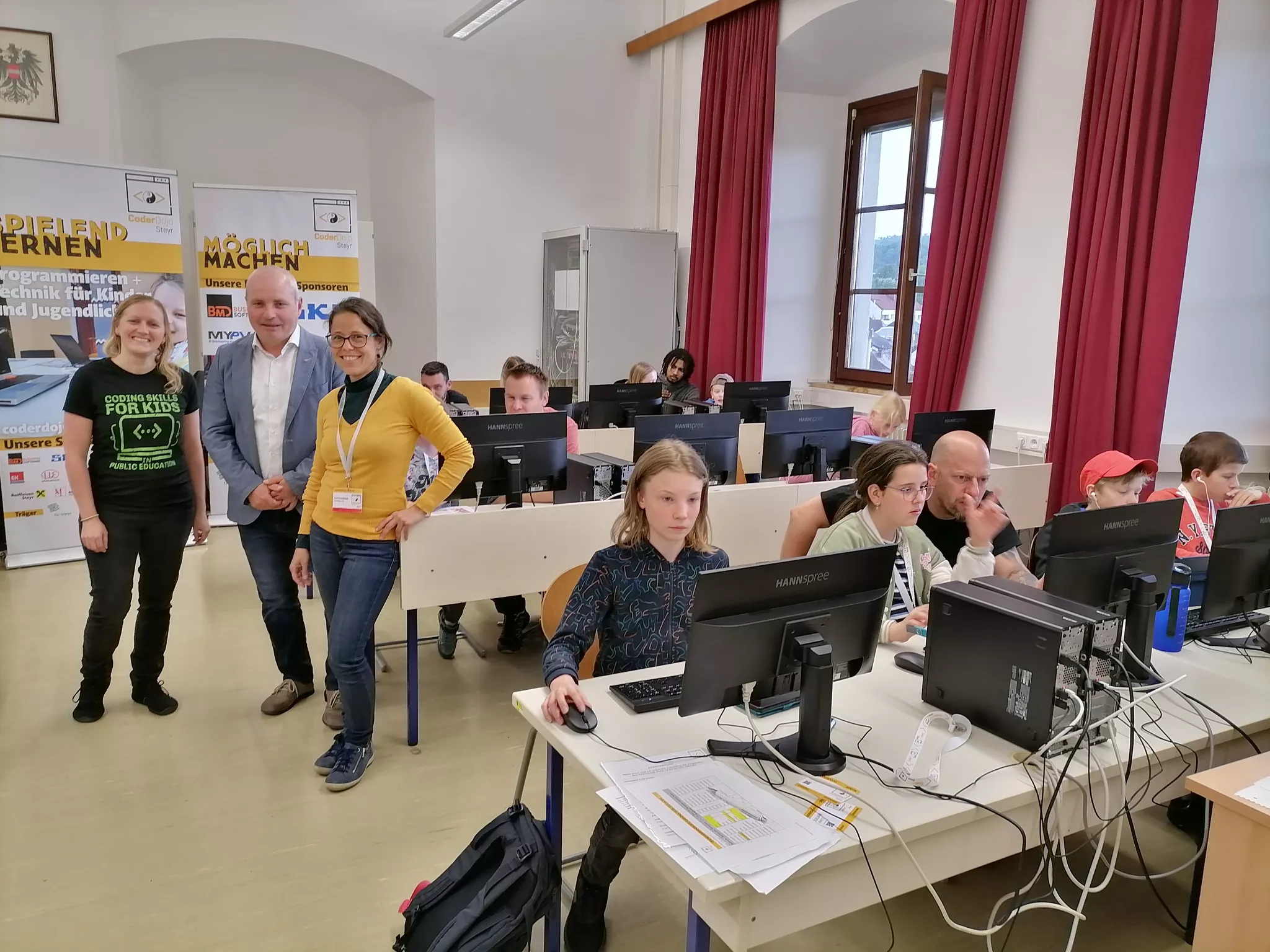 Programmieren für Kids: CoderDojo Steyr erstmals im BRG Steyr - Steyr & Steyr Land