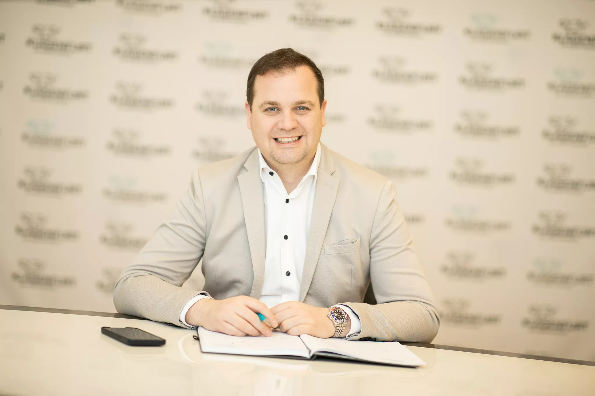Hallenbad unter Druck: Vizebürgermeister will Baustart bis September ...