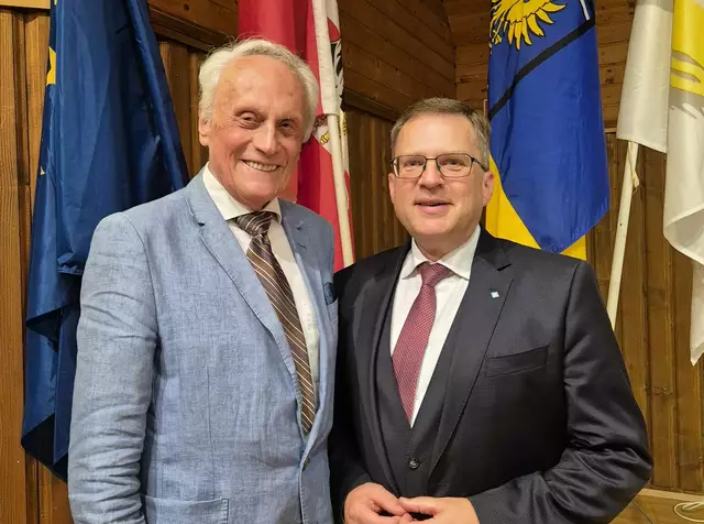 Zu Gast in Klosterneuburg: Wöginger gab Einblick in ...