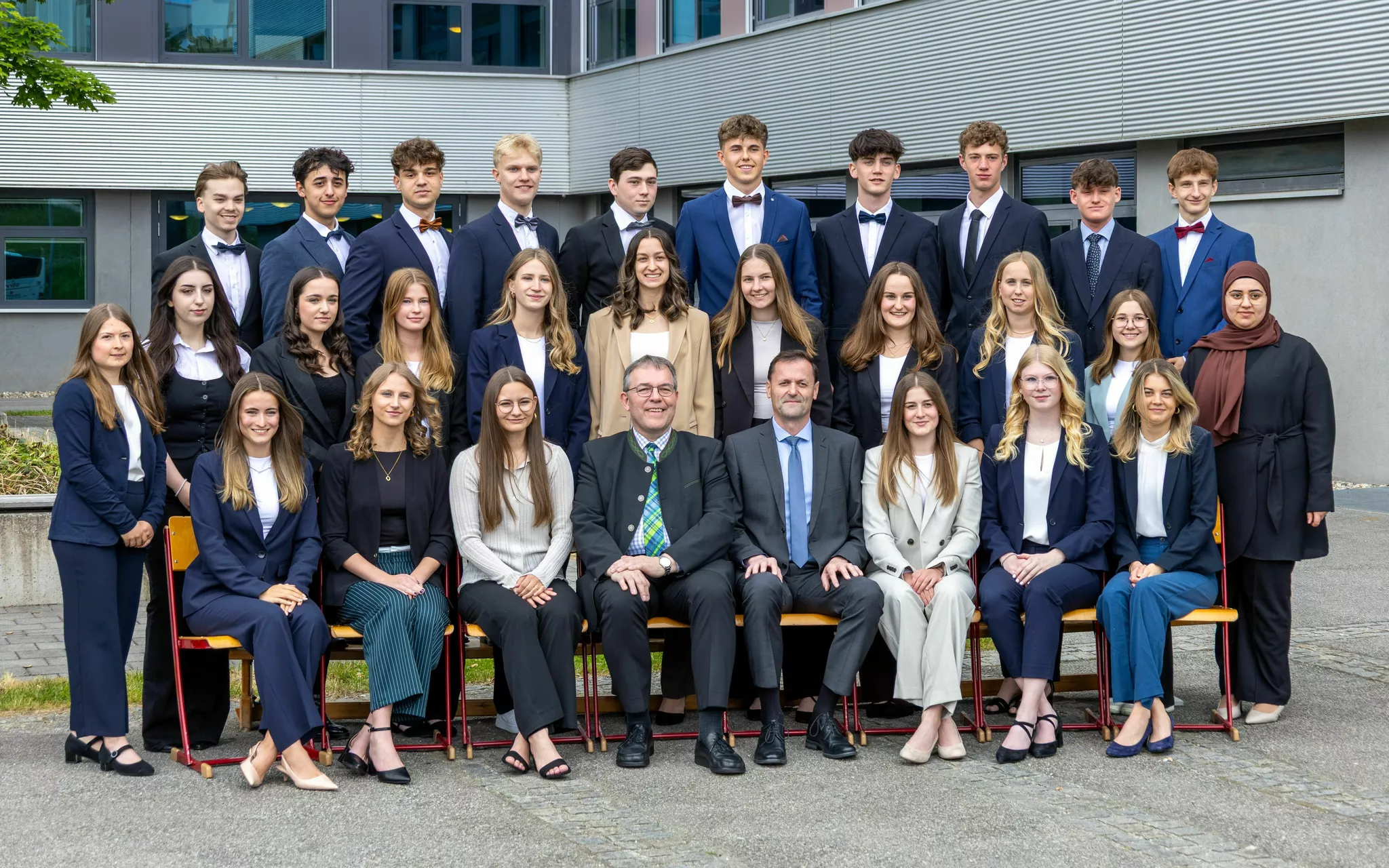 Rohrbach-Berg: HAK-Schüler haben die Matura in der Tasche - Rohrbach