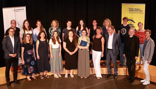 Chorszene NÖ: Festlicher Abschluss der chor.leiten-Lehrgänge 2024/2025 ...