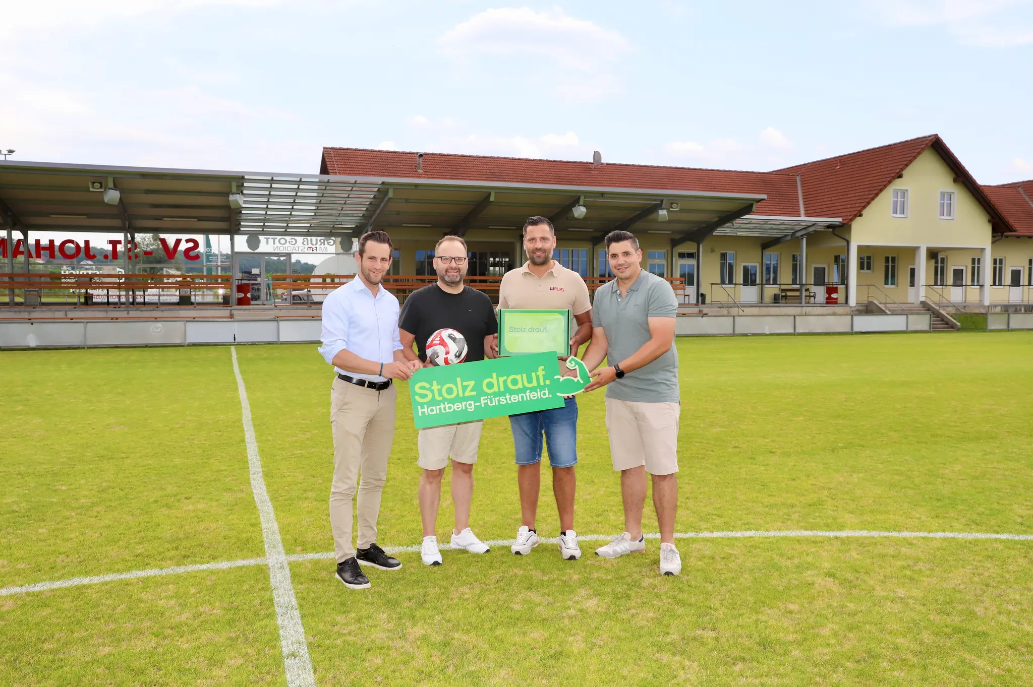 St. Johann in der Haide: Stolz-Drauf-Box an SV St. Johann übergeben ...