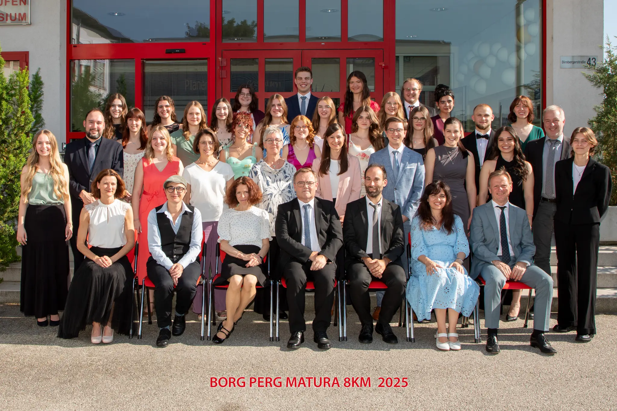 Bestanden!: Drei Klassen des BORG Perg haben Matura absolviert - Perg