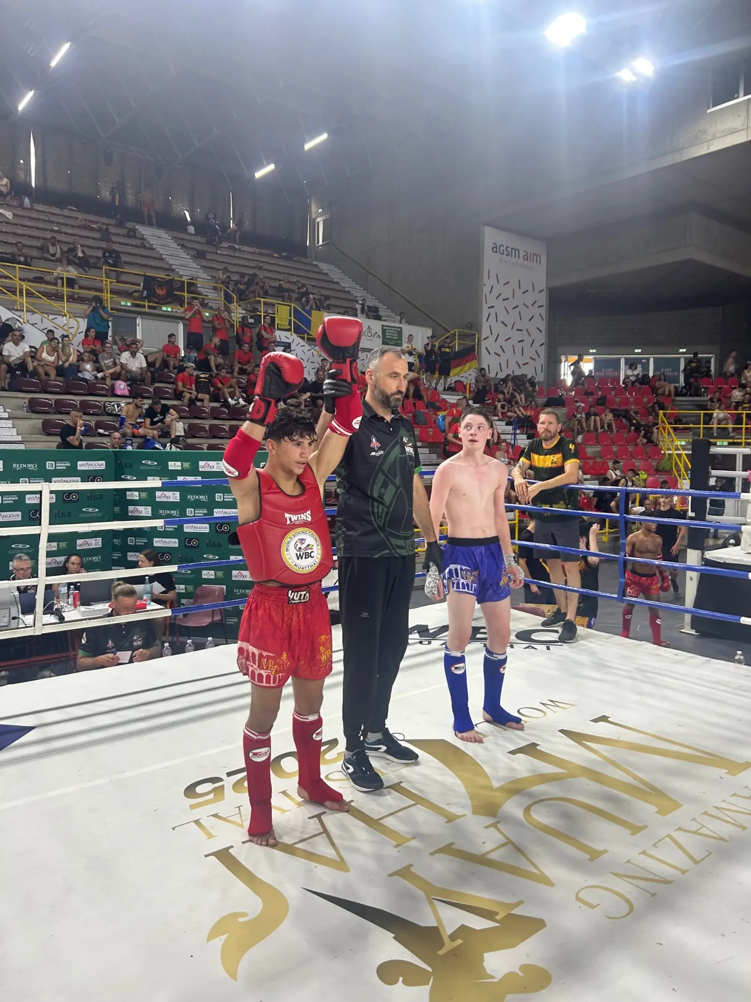 Conka-Brüder: Zwei Medaillen für Starfight Enns bei Muay Thai-WM in ...