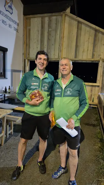 Stocksport: Platz zwei für Müller und Strobl beim Duo-Turnier in Vils ...