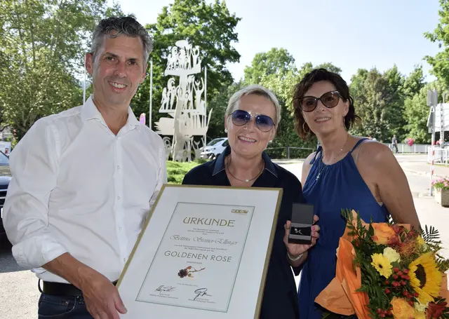 Gastwirtin ausgezeichnet: „Goldene Rose“ für Bettina Steiner-Ellinger ...