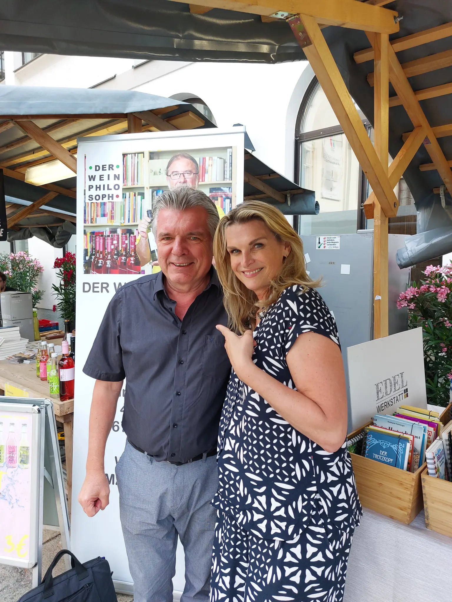 Im Welser Burggarten: Kulturfestival begeisterte mit Lesungen, Musik und Poetry-Slam - Wels ...