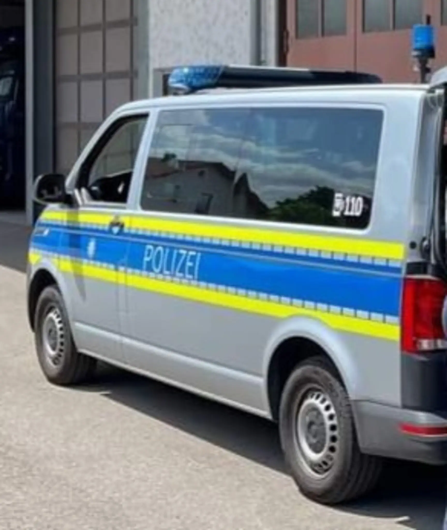 München: Polizei Razzia in einer Disco - Salzburg