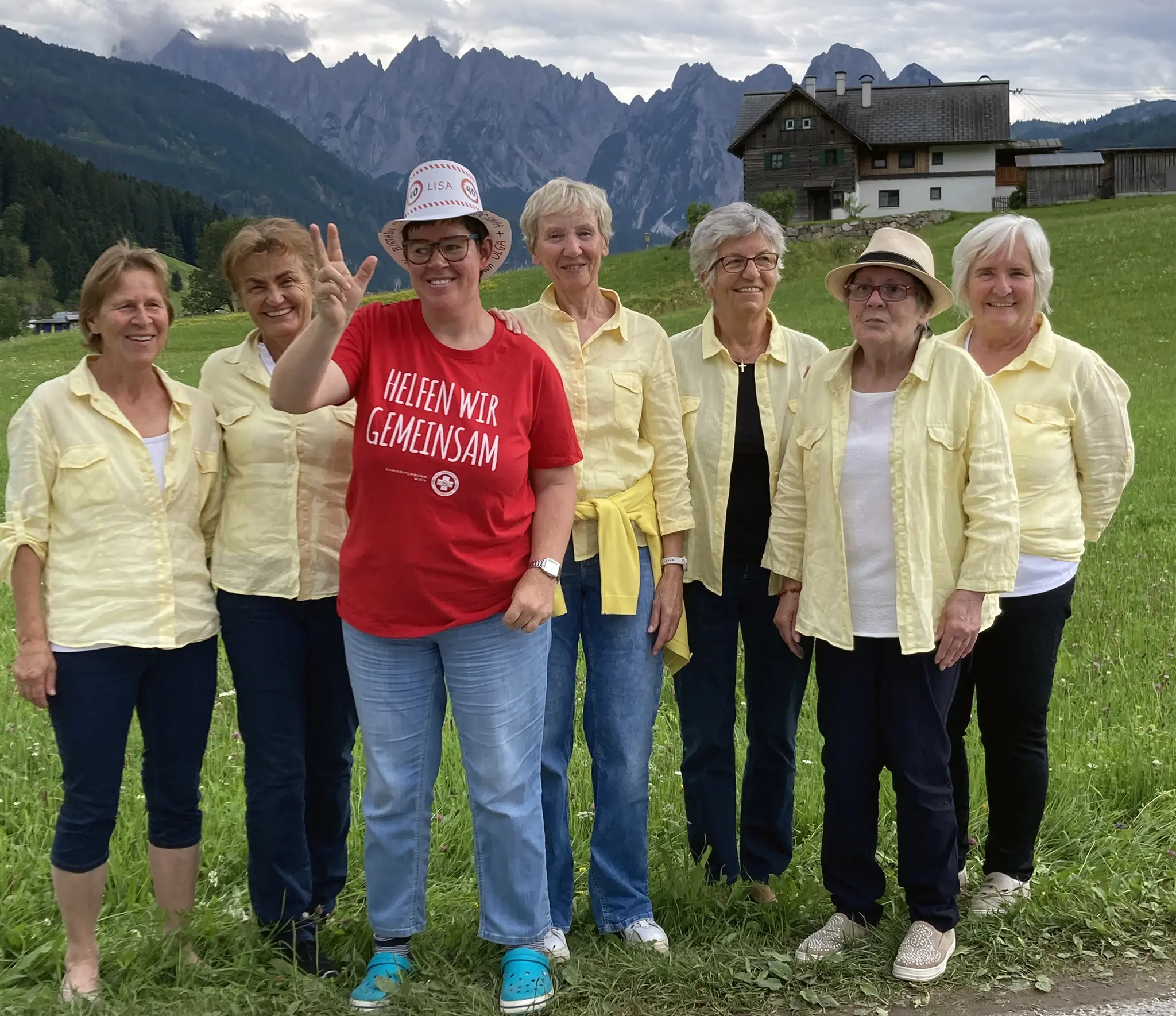 Spende für "Ich bin Ich": Gosauer Frauentreff unterstützt Menschen mit ...