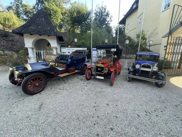 OIG Perg: Oldtimerausfahrt mit Treffen auf der Aiserbühne - Perg