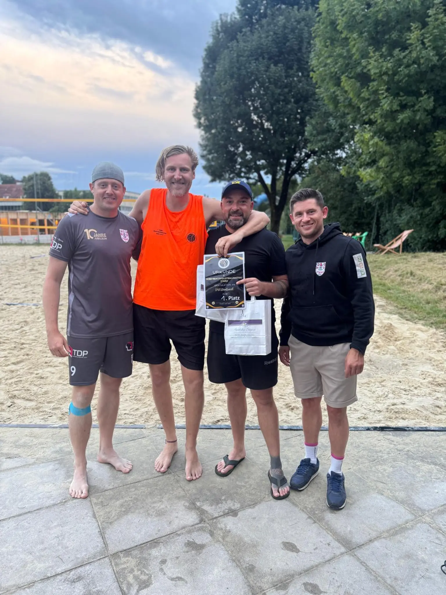 Titelverteidiger erst im Finale geschlagen…..: 7 ...