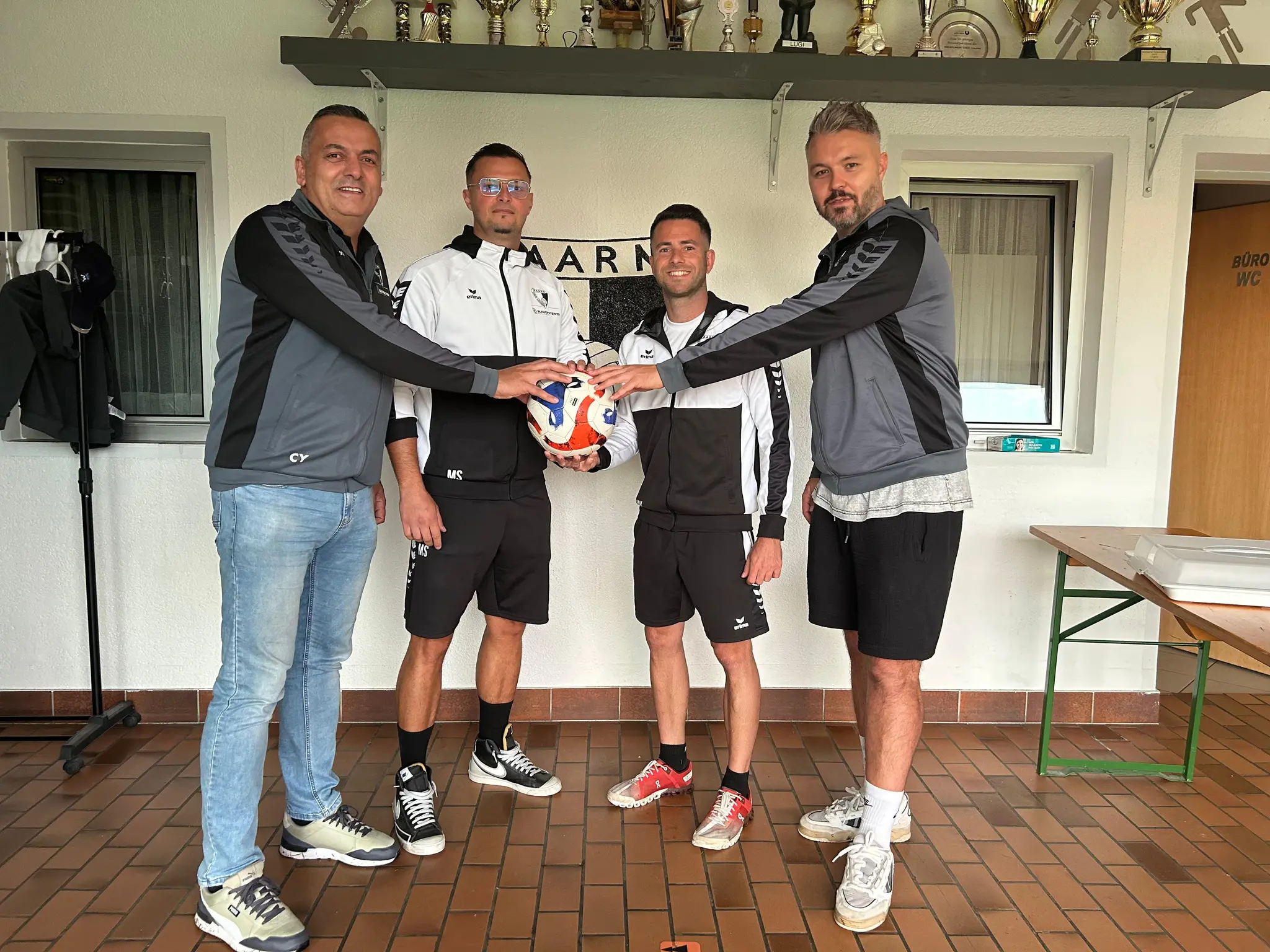 Fußball: Michael Kragl hat das Traineramt bei Union Naarn übernommen - Perg