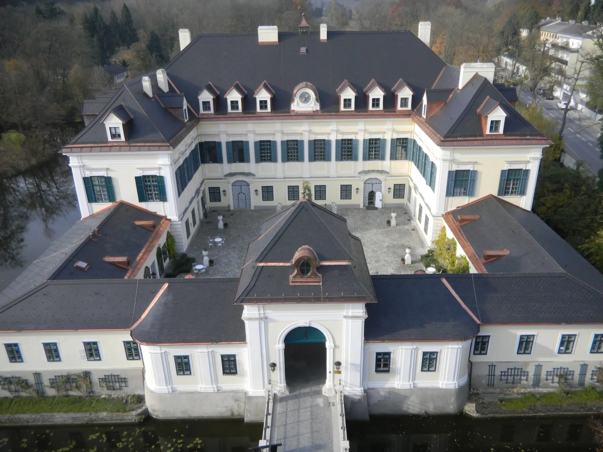 Investor gesucht: Update zur Zukunft des Schloss Laudon in Penzing ...