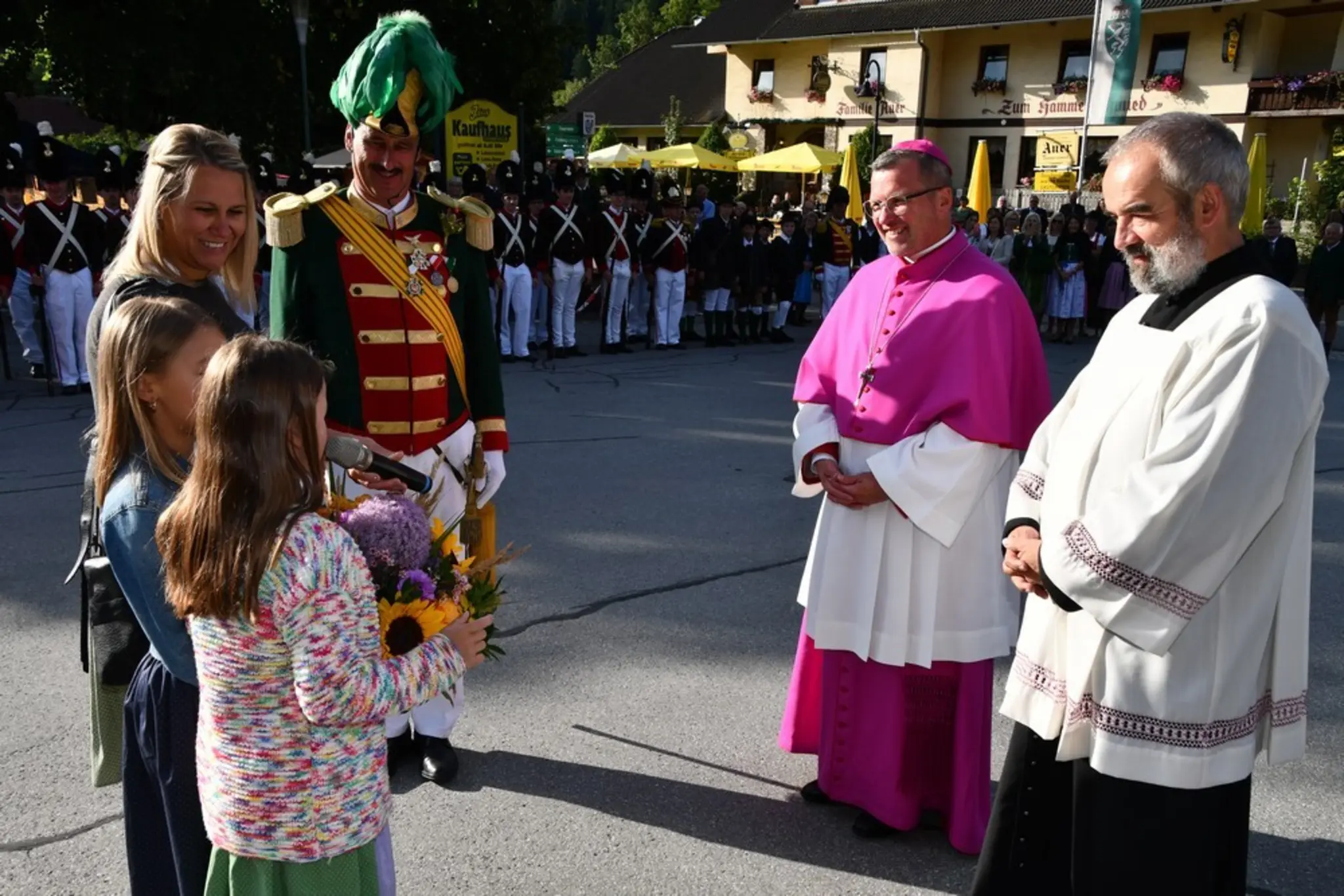 Ranten feierte ihren Pfarrpatron: Weihbischof Johannes Freitag zu Gast ...