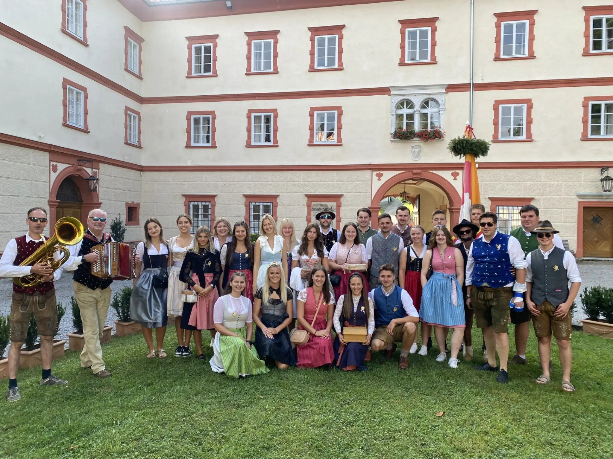 Zechgemeinschaft Paternion: Gelebte Tradition mit jungem Schwung ...