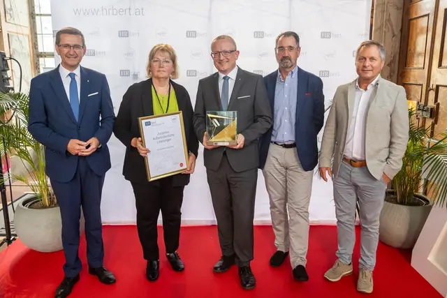 Innovative Personalarbeit: "HRbert"-Sonderpreis für Sozialhilfeverband ...