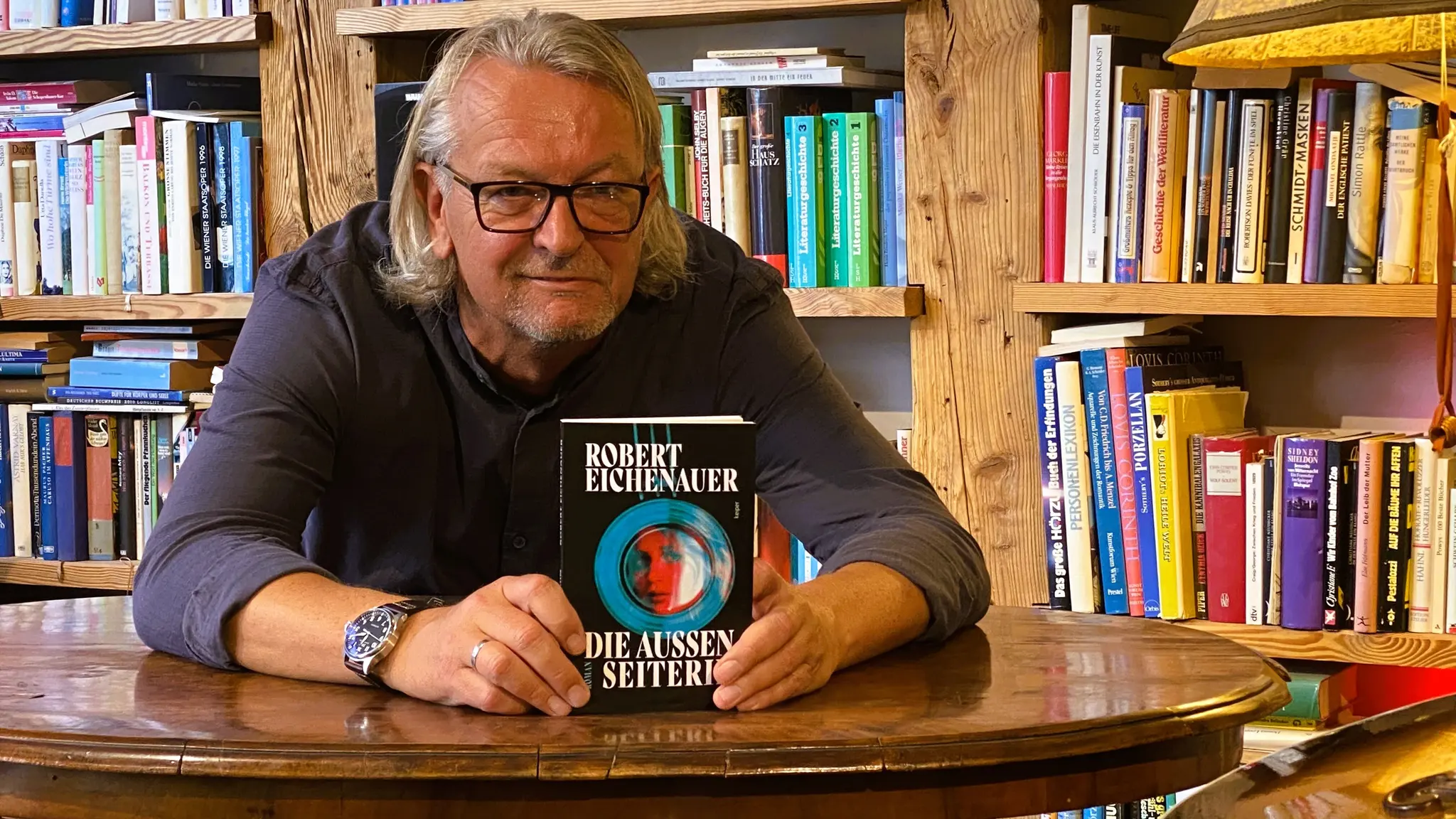 Buchhandlung Moser: Robert Eichenauer präsentiert Debütroman in Graz - Graz