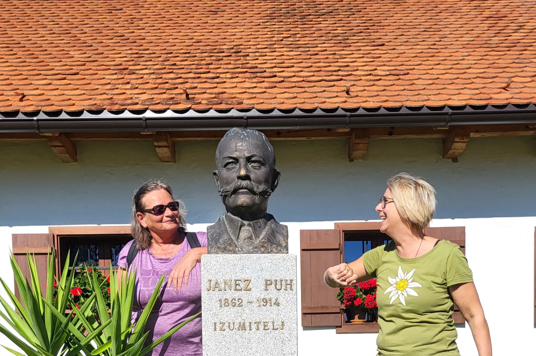 Mit Maxi Mofa zum Puhov muzej: Johann Puchs Geburtsort in Sakušak SLO - Steyr & Steyr Land