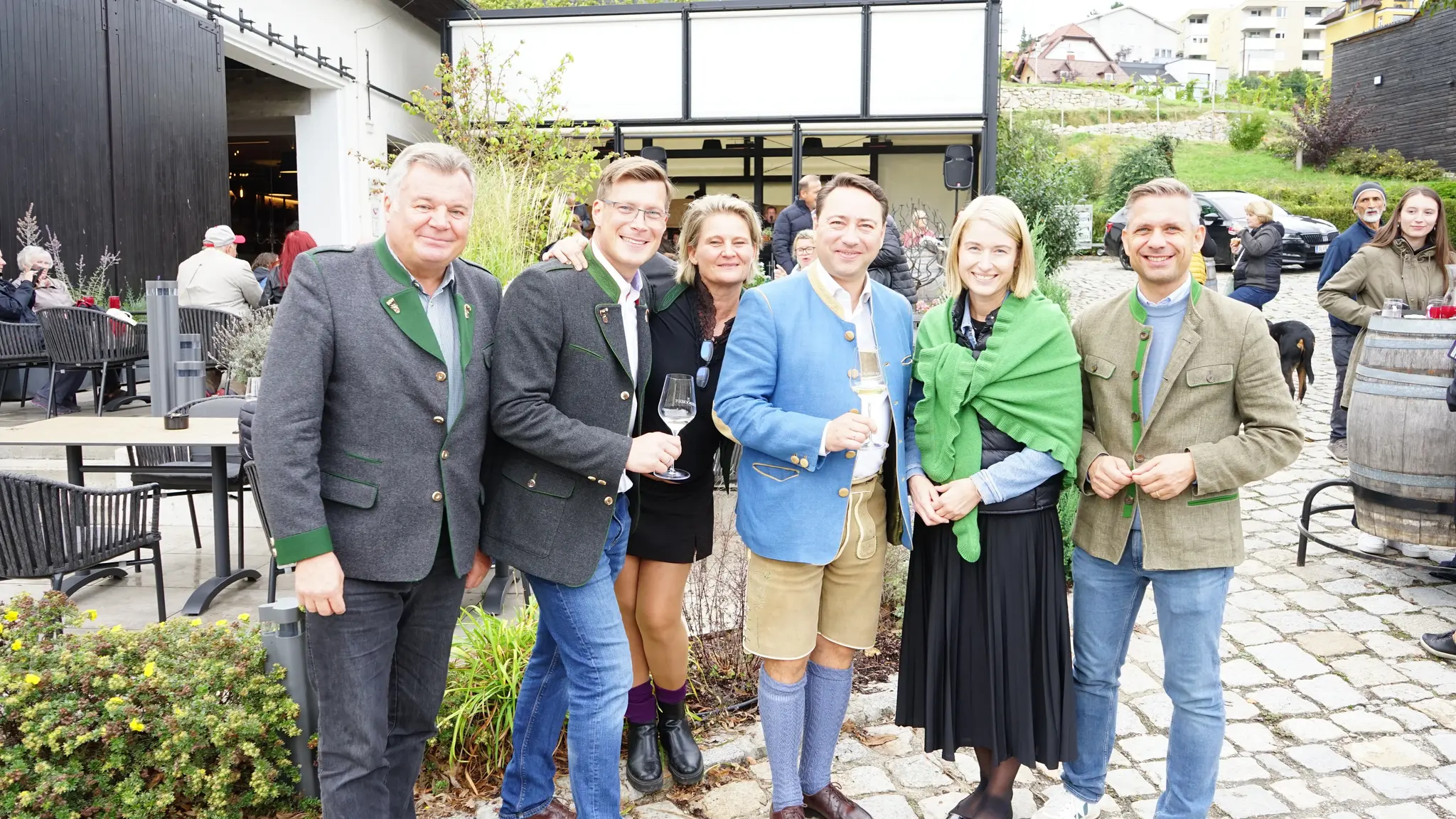 Bildergalerie: Das Nussböck Sturmfest 2025 steht am Programm - Linz-Land