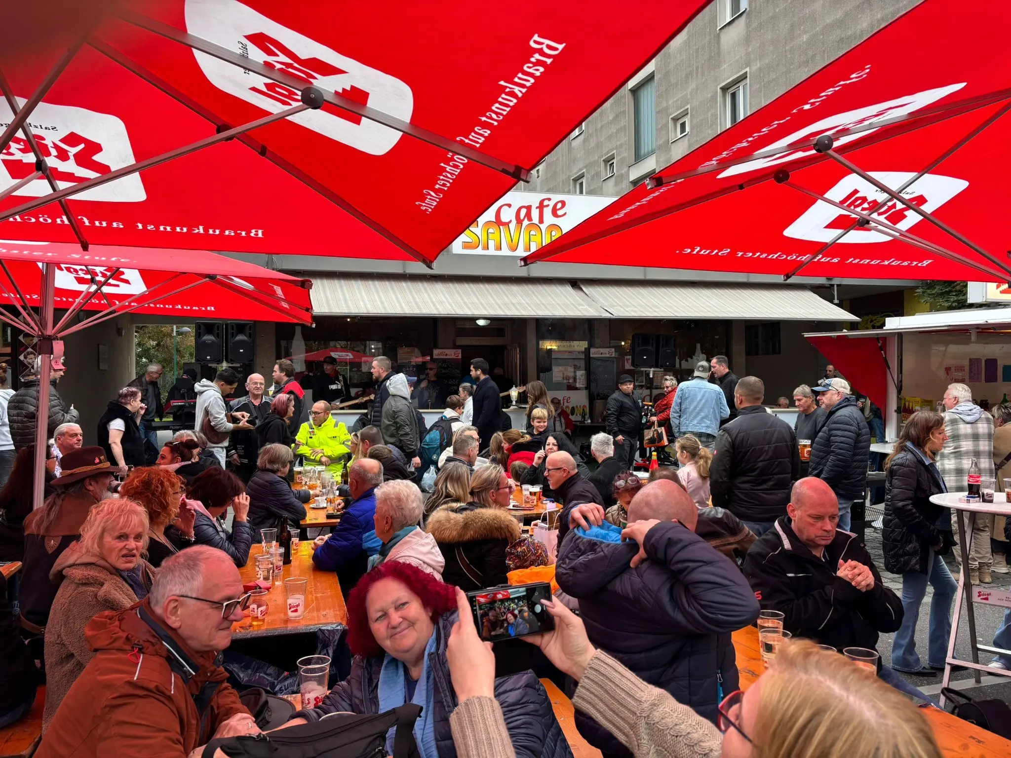 Bildergalerie: Simmeringer Straßenfest sorgt für Trubel auf Hauptstraße ...