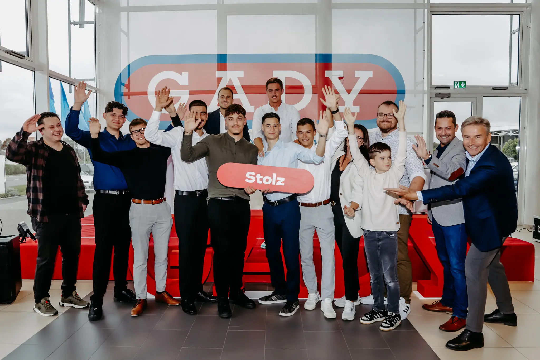 26 Gady Leistungs-Awards: Gady Family feiert 26 Lehrabsolventen - Leibnitz