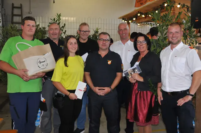 Sieghartskirchen: Die Feuerwehr lud ein zum zünftigen Oktoberfest - Tulln