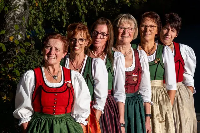 Neuwahlen: Trachtenfrauen Ramingstein unter neuer Leitung - Lungau