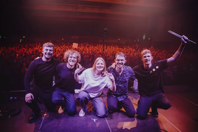 Mürzer Sängerin startet durch: Caro Fux unterschreibt Plattenvertrag ...