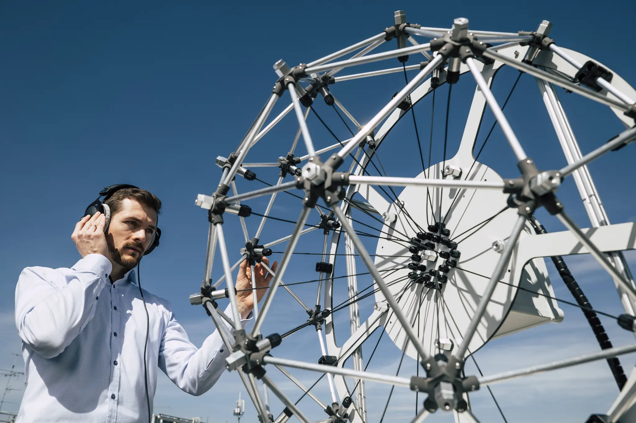 Zur Drohnenabwehr: Warum steirische Forscher den Himmel "abhören" - Graz