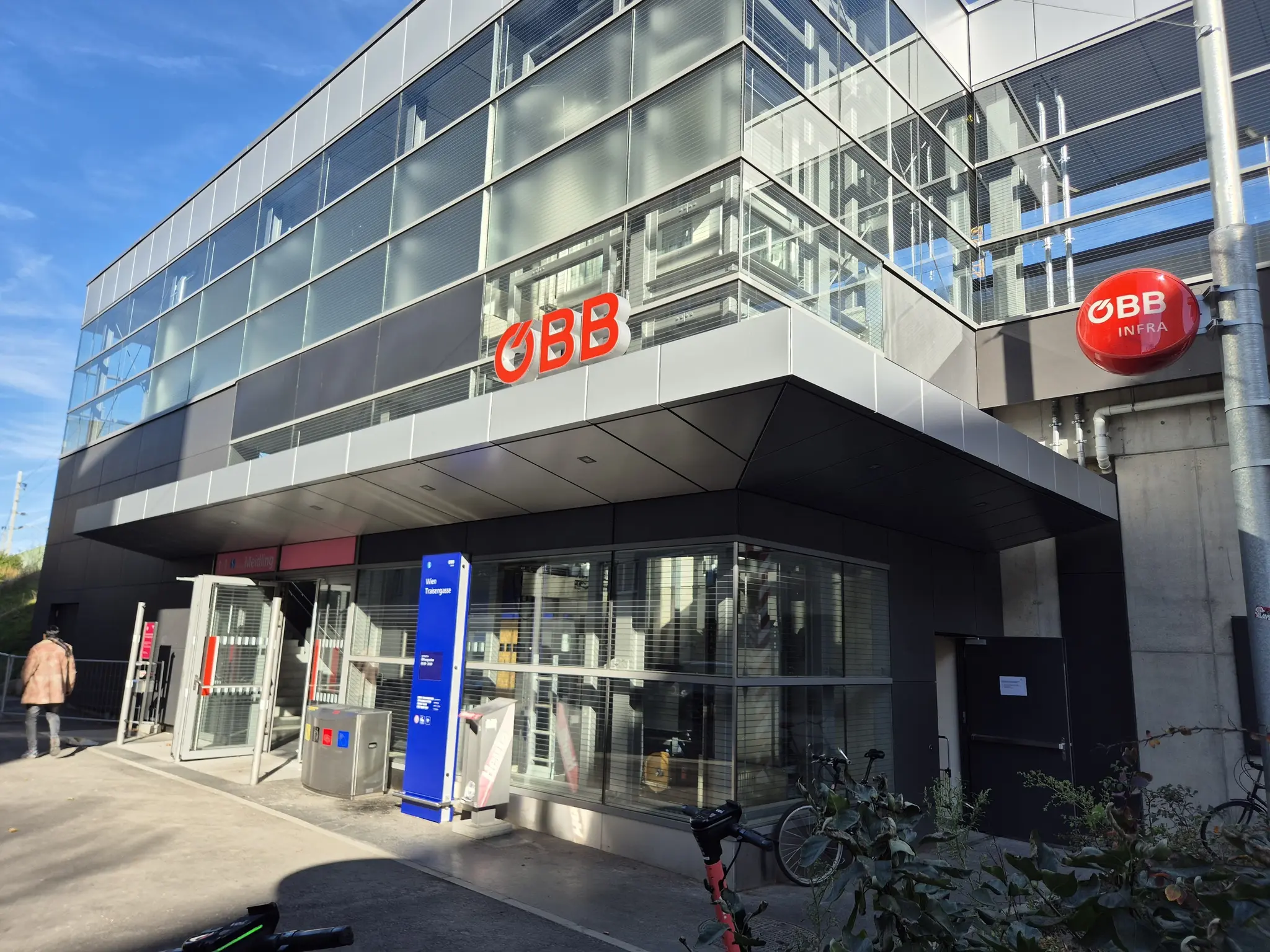 Brigittenau: Der S-Bahn-Aufzug beim Lorenz-Böhler sorgt für Probleme ...