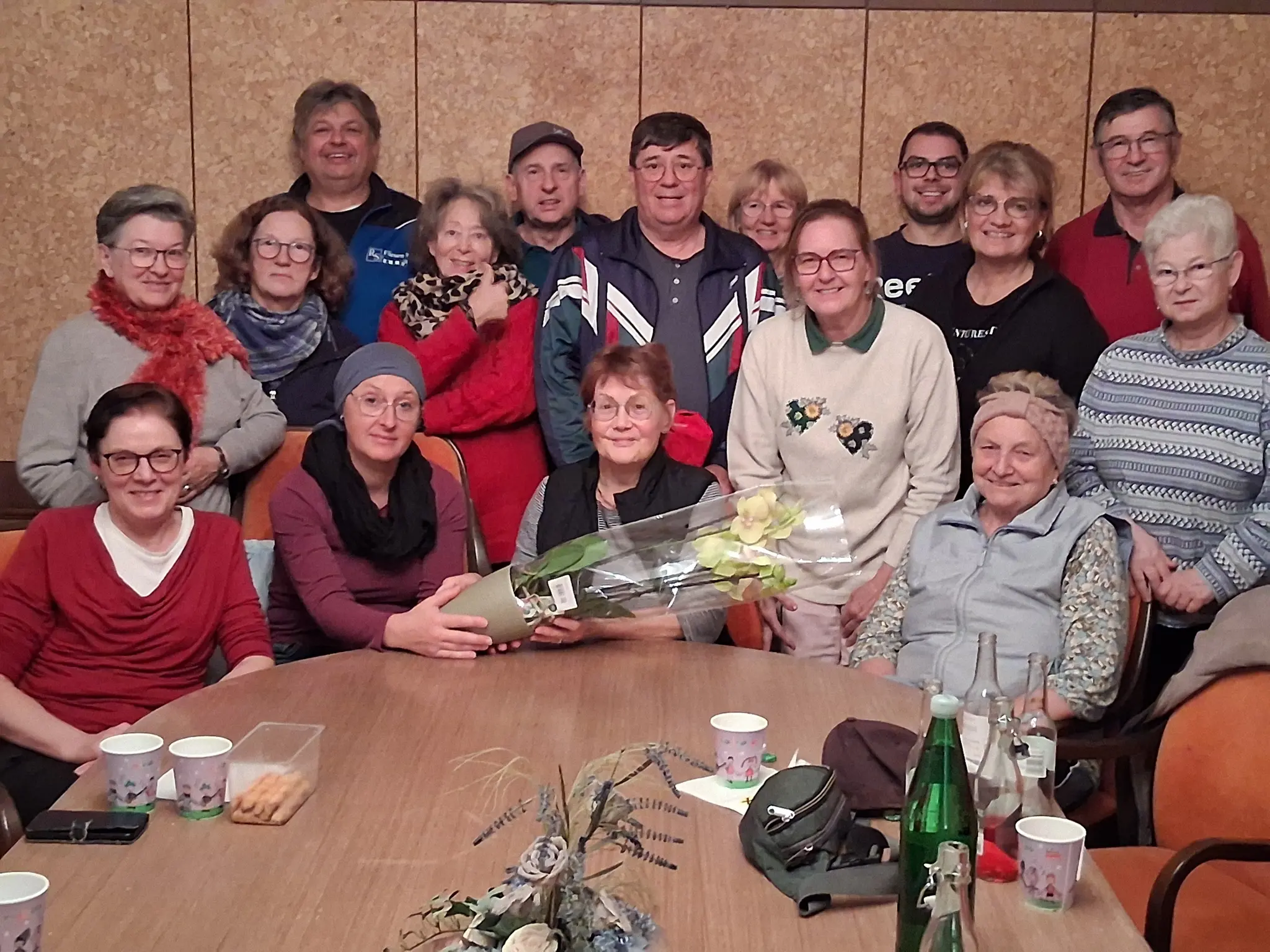 Eveline Mittermann feiert ihren Siebziger mit den "Happy Walkers" - Oberpullendorf