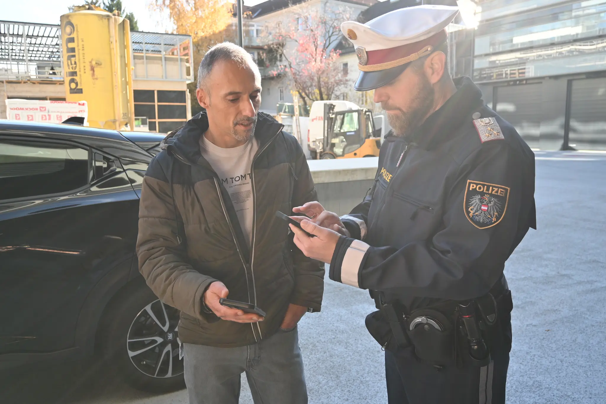 Polizei Tirol: Tiroler Polizei setzt auf Digitalisierung und Bodycams ...