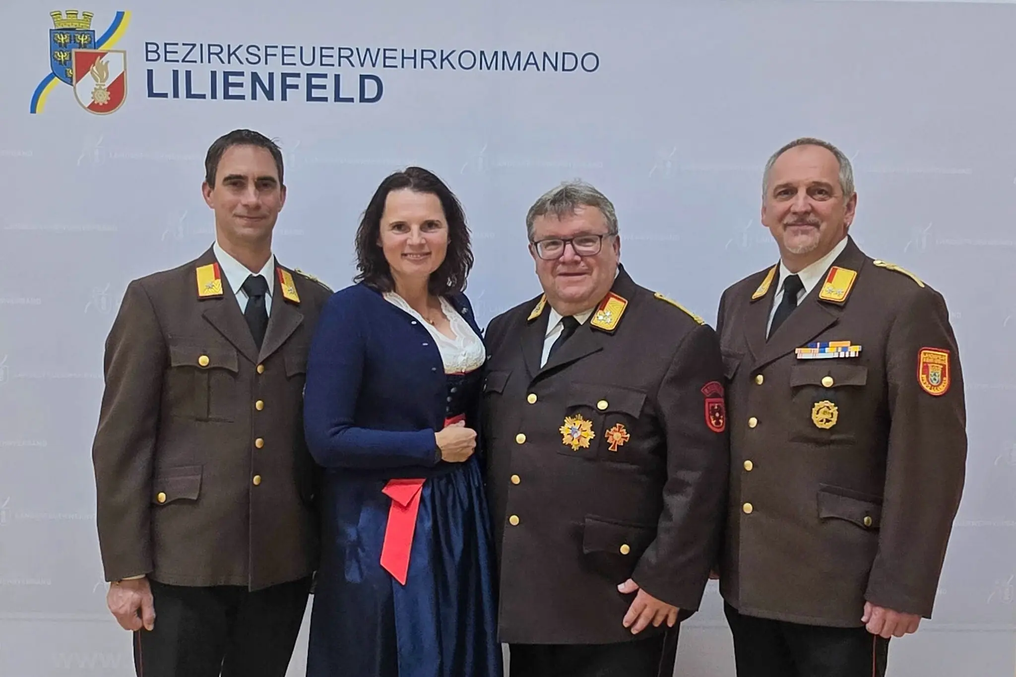 Feuerwehr: Führungswechsel bei der Feuerwehr: Richard Fuchs folgt Anton ...