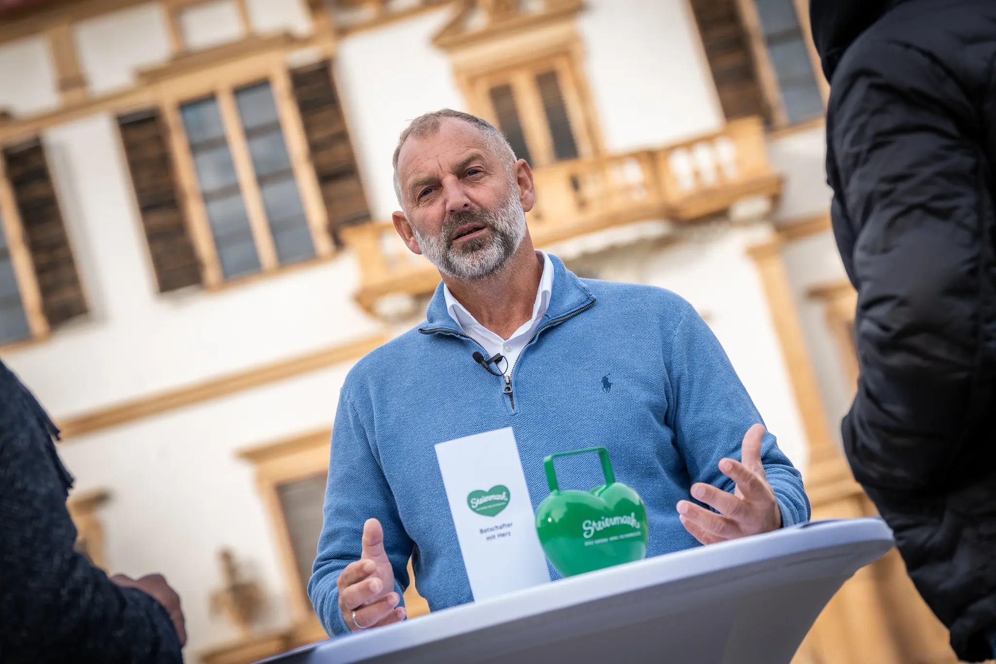 Verkauft Grazer Villa: Tennislegende Thomas Muster zieht nach Kärnten - Kärnten