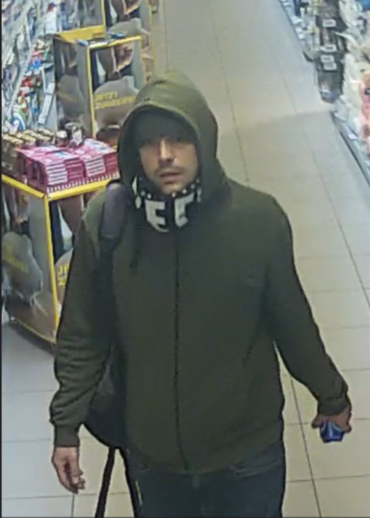 Mit Geld & Bier geflüchtet: Bewaffneter Überfall auf Wiener Supermarkt ...