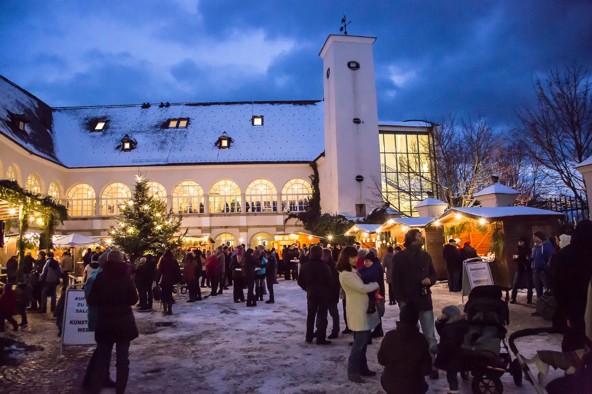 Wiener Neustadt: Die schönsten Christkindlmärkte öffnen im Bezirk ...