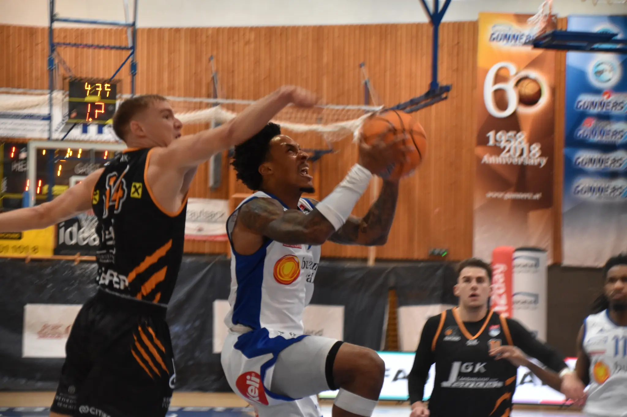 Basketball: Unger Steel Gunners Oberwart im Cup gegen die Panthers ...
