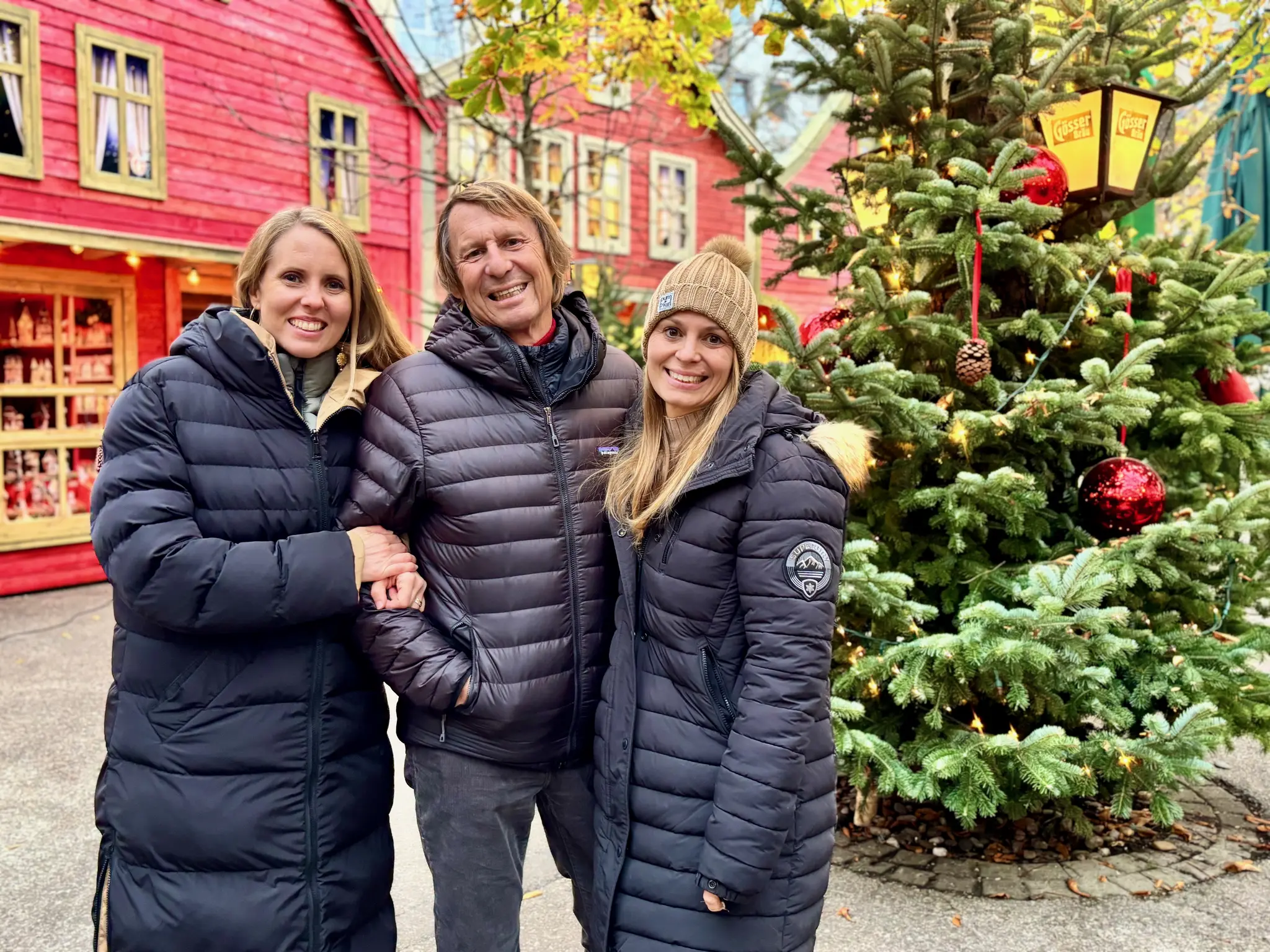 Mit neuen Hütten in die Jubiläumssaison: 25-Jahre Adventmarkt im Welser ...